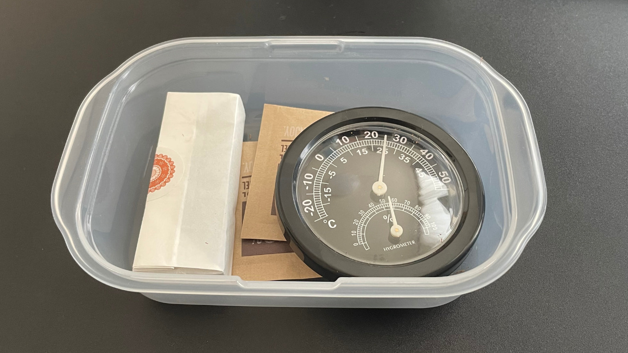 煙管（キセル）の始め方完全ガイド｜必要な道具から持ち方・吸い方まで | Warimizu.com